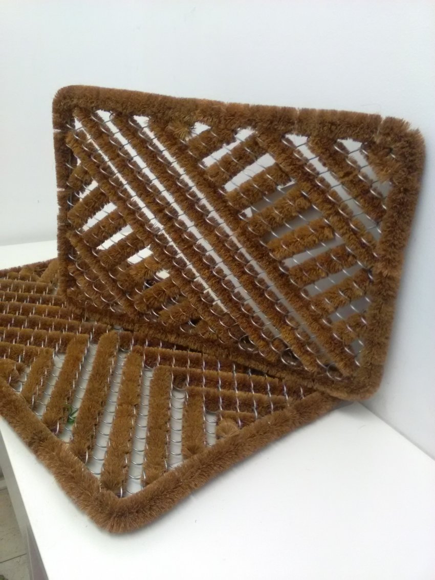 Felpudo de coco y alambre. | MASCLANS